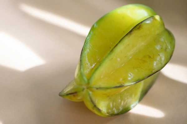 Manfaat Buah Belimbing Untuk Kesehatan dan Kecantikan