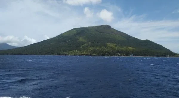 Gunung Raung Erupsi, Ini Sejarah dan Keunikan Alamnya