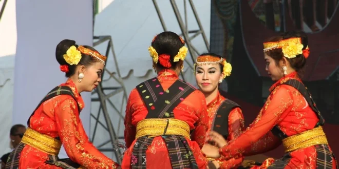 Menggali Warisan Nusantara: Pentas Budaya yang Memukau di Indonesiakaya.com - Linamasa